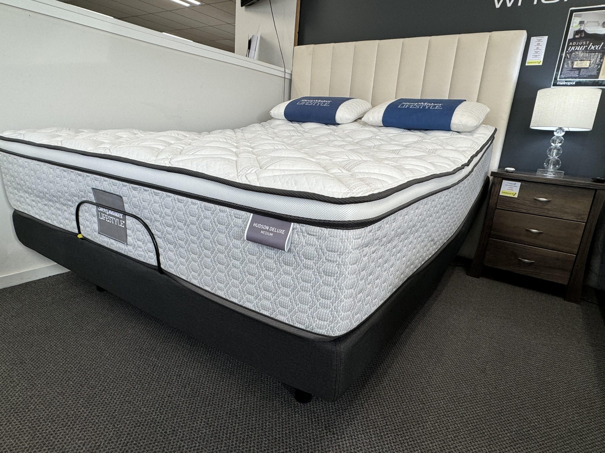 Sleepmaker Lifestyle 8 Adjustable Bed - Bedworld